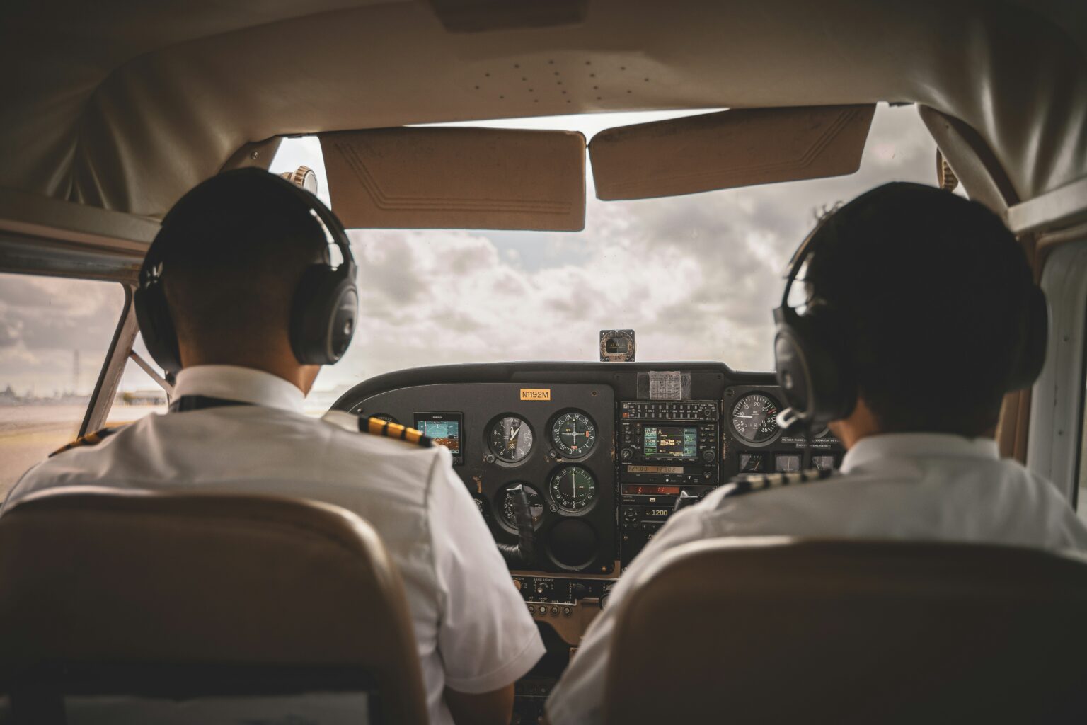 The Ultimate Guide to Building Flight Hours: Smart Strategies for Today ...
